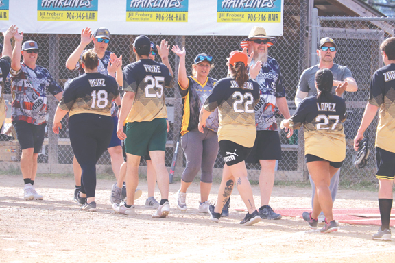 On the field reunion: 34 teams of Gwinn alumni compete, have fun in ...